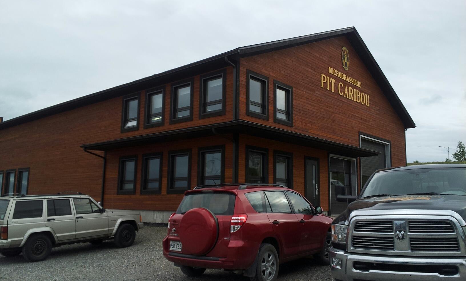Pit Caribou n'est pas lié directement aux odeurs à l'Anse-à-Beaufils ...